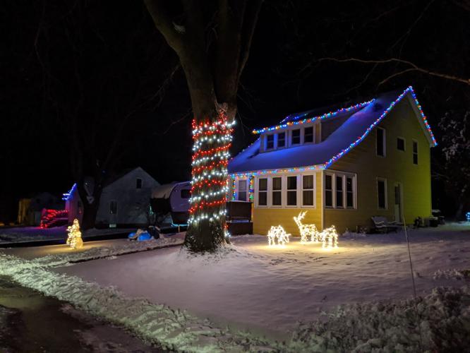 VIDEO and PHOTOS: Check out this year's Christmas lights in Ripon ...