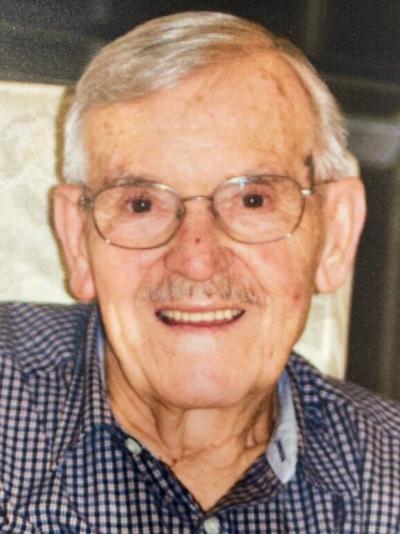 Edward “Scotty” Johnston | Obituaries | riverfallsjournal.com