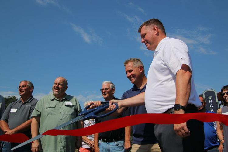 Charging up; Belle Vinez winery opens two new EV chargers | Local News ...