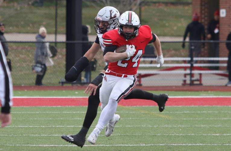 UWRF football team secures share of WIAC championship | Sports ...