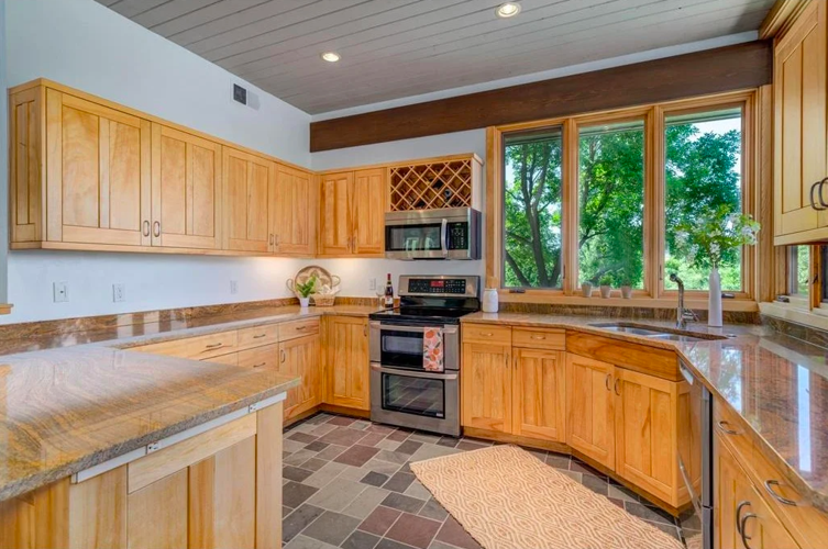 Photos: Custom prairie style house on almost 58 acres for sale in River ...