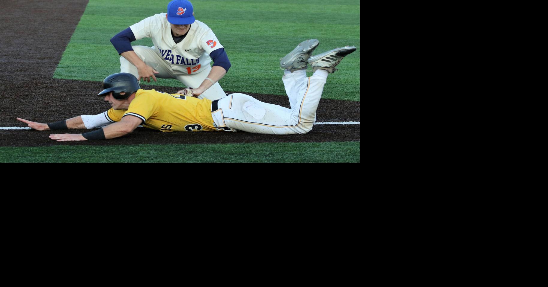 River Falls Fighting Fish maintain hold on first place in SCVBL; Frey's ...