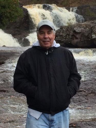 Wayne H. Neumann | Obituaries | riverfallsjournal.com