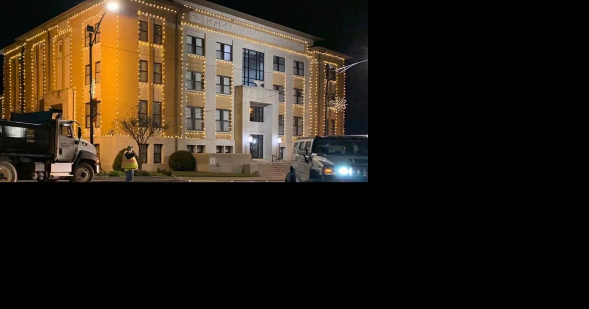 Pope County Judge addresses courthouse Christmas light concerns | Life ...