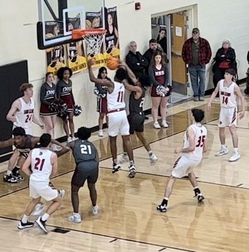 Video: Morrilton Devil Dogs and Dardanelle Sand Lizards face off in 4A ...