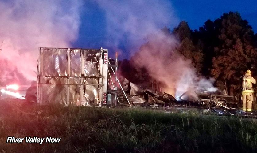 Wednesday morning fiery crash on I-40 claims two lives | Local News ...