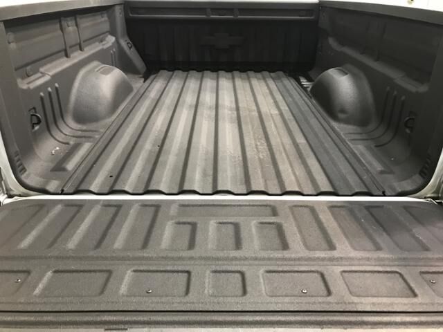 2019 Silver Ice Metallic Chevrolet Colorado