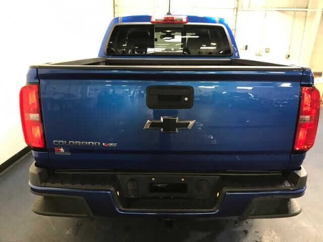 2018 Kinetic Blue Metallic Chevrolet Colorado
