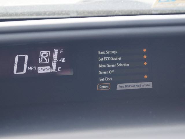 2015 01g3/magnetic Toyota Prius c