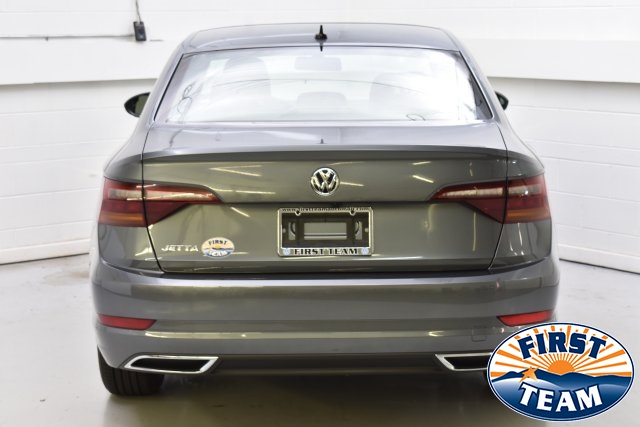 2019 Platinum Gray Metallic Volkswagen Jetta