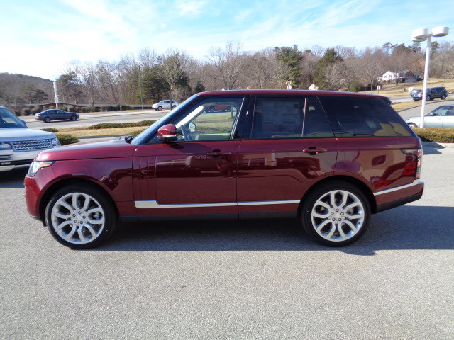 2015 Montalcino red Land Rover Range Rover