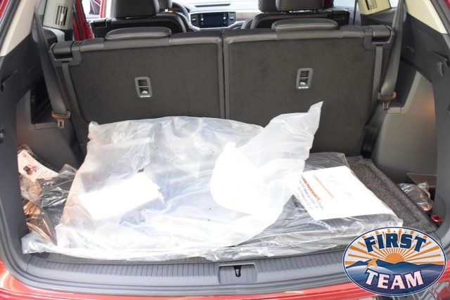 2018 Fortana Red Metallic Volkswagen Atlas