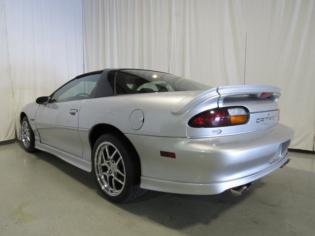 2002 Sebring Silver Metallic Chevrolet Camaro