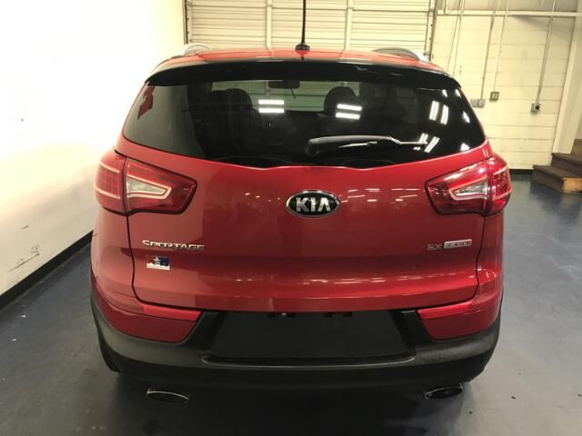2013 Signal Red Kia Sportage
