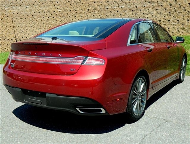 2013 Ruby Red Metallic Tinted Clearco LINCOLN MKZ