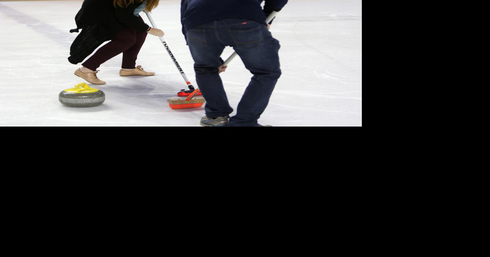 Dozens learn tips and skills at curling classes