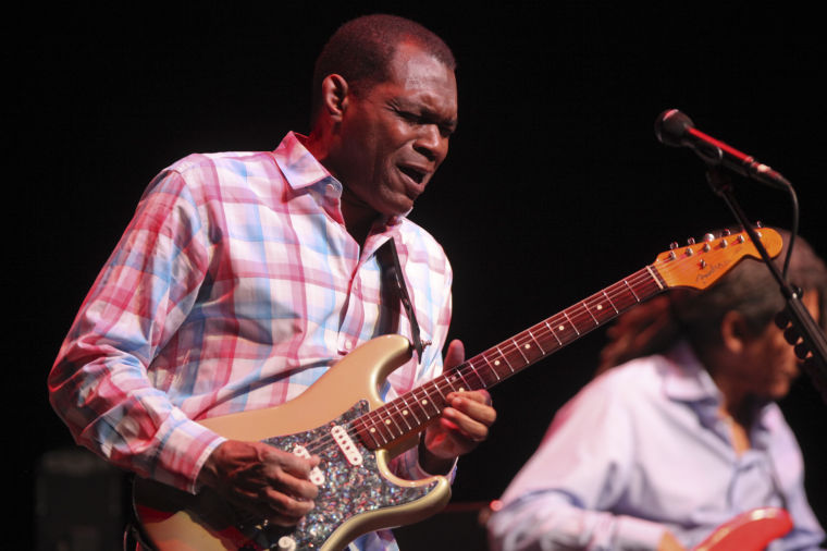 Concert review: Robert Cray shows he’s a man of many styles ...