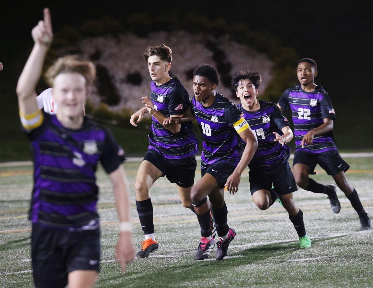 HS sports roundup: PH boys soccer scores upset wins in 5C QF