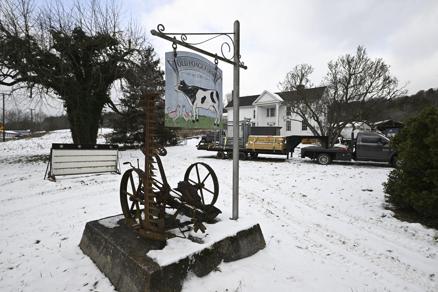 Roanoke County school system sells Poage Farm