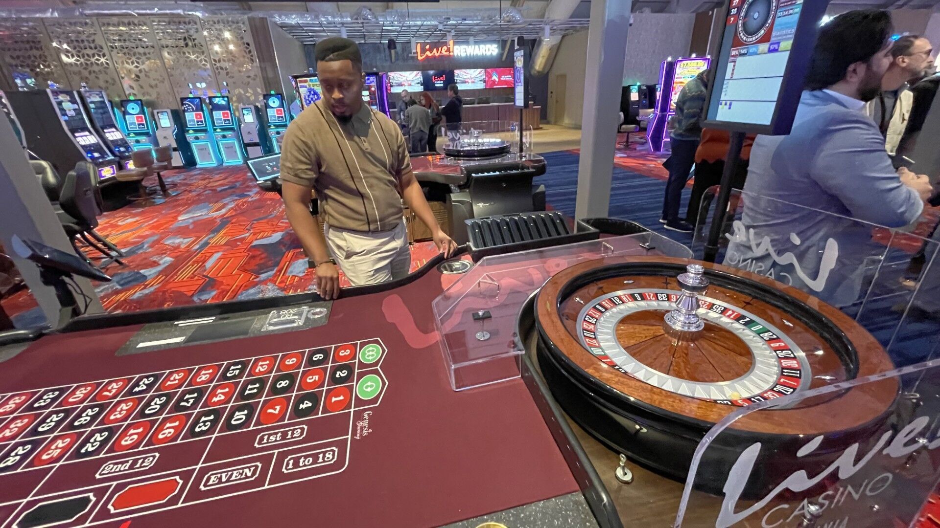 Petersburg's tent casino readies for its big moment