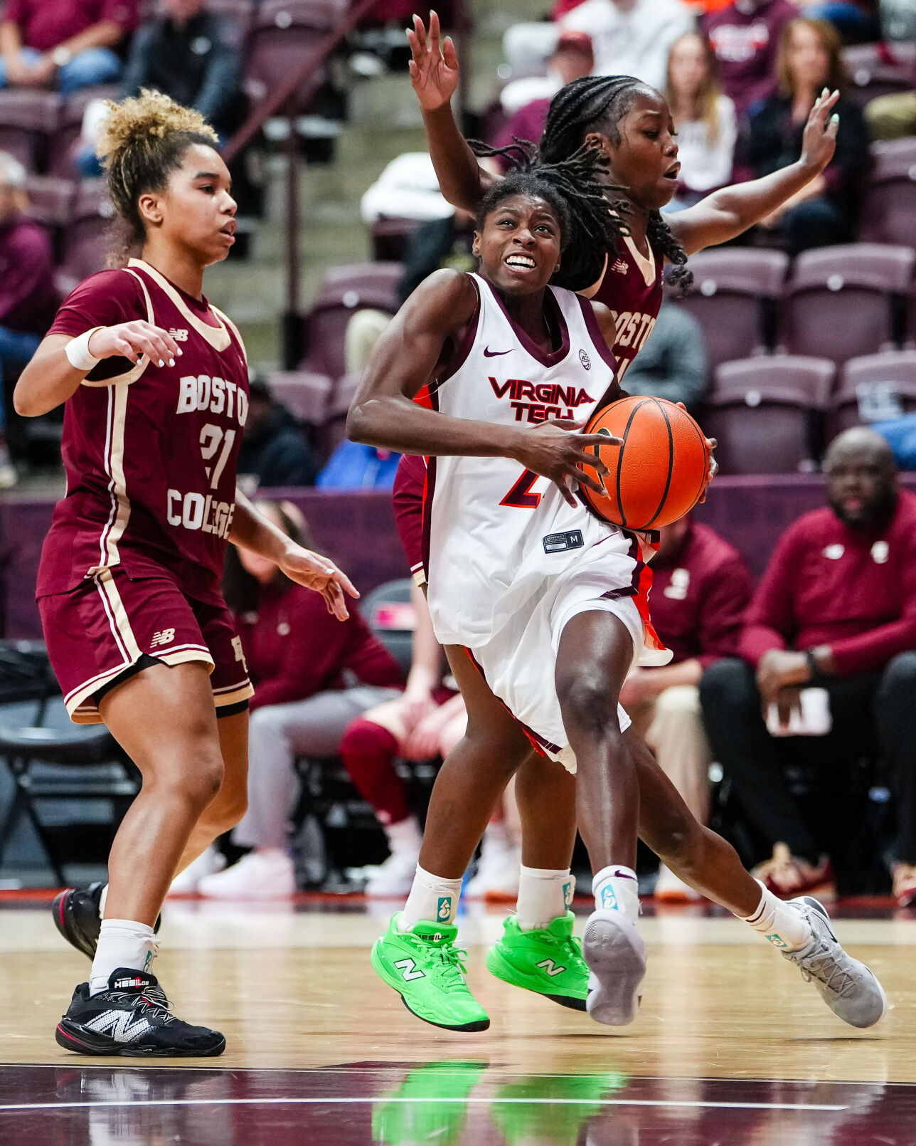 Virginia Tech women squash Boston College for 2nd straight win