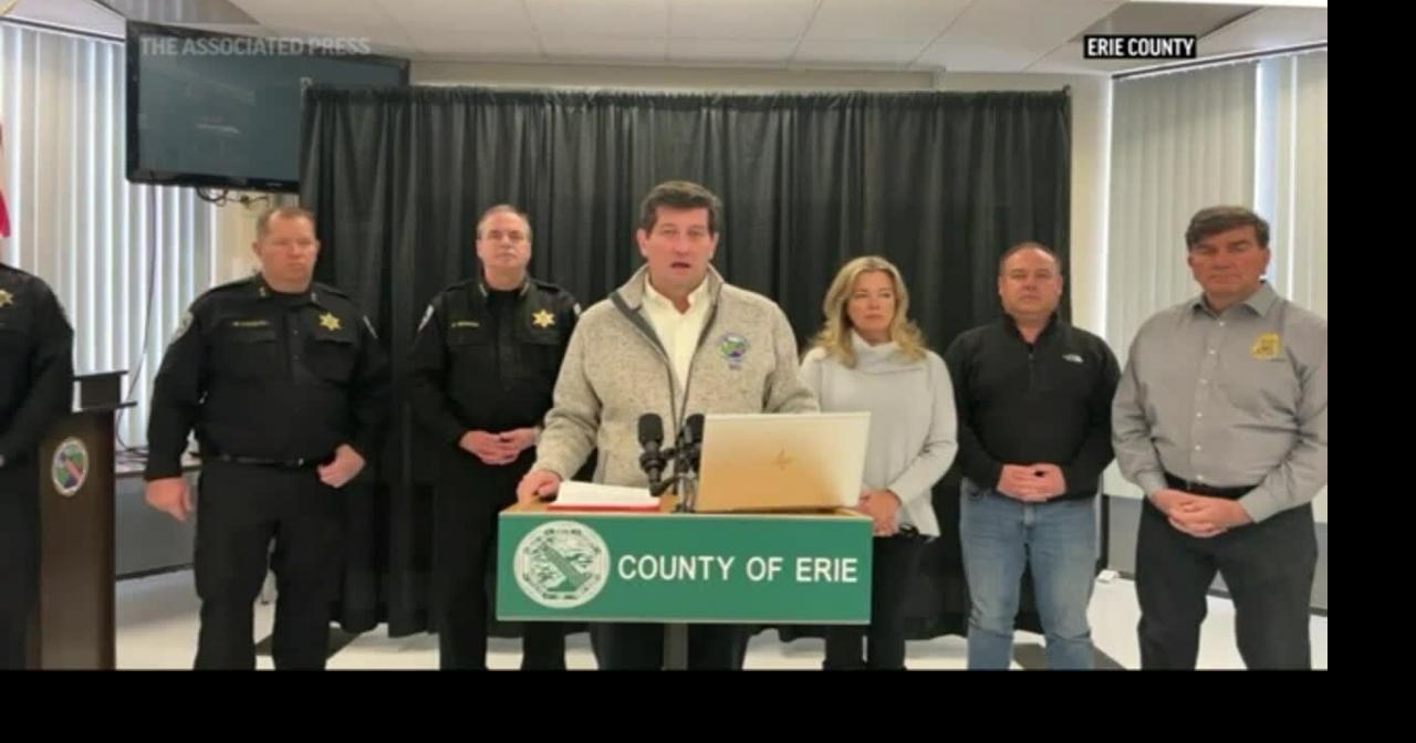 Military police enforce driving ban in snow-stricken Buffalo