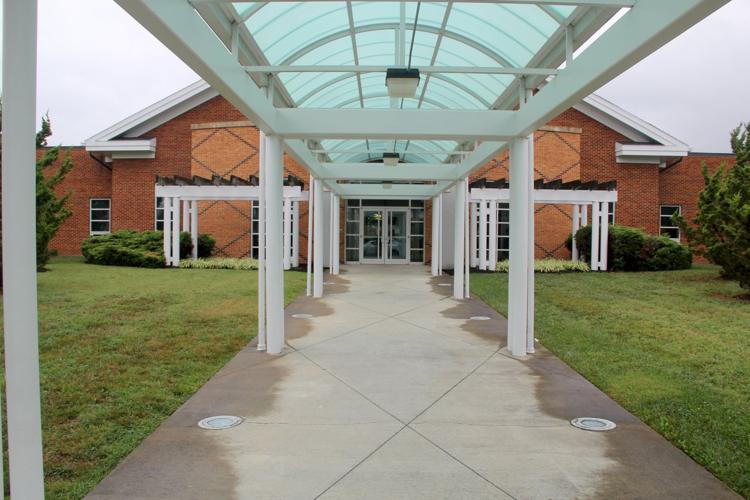 Lewis: Roanoke city schools address poverty