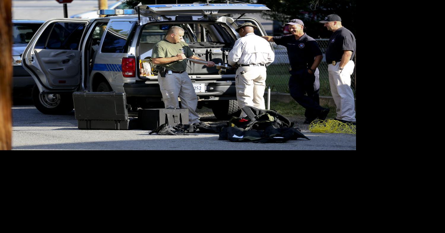 Police find explosive device after raiding a house in Southeast Roanoke
