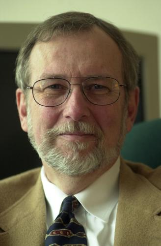 Richard Shelly leaves legacy as founding director of governor's school