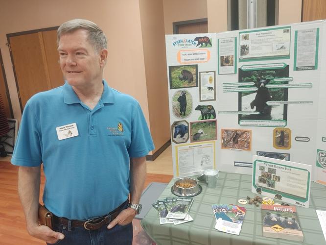 Virginia Master Naturalists remind residents to 'be bear aware'