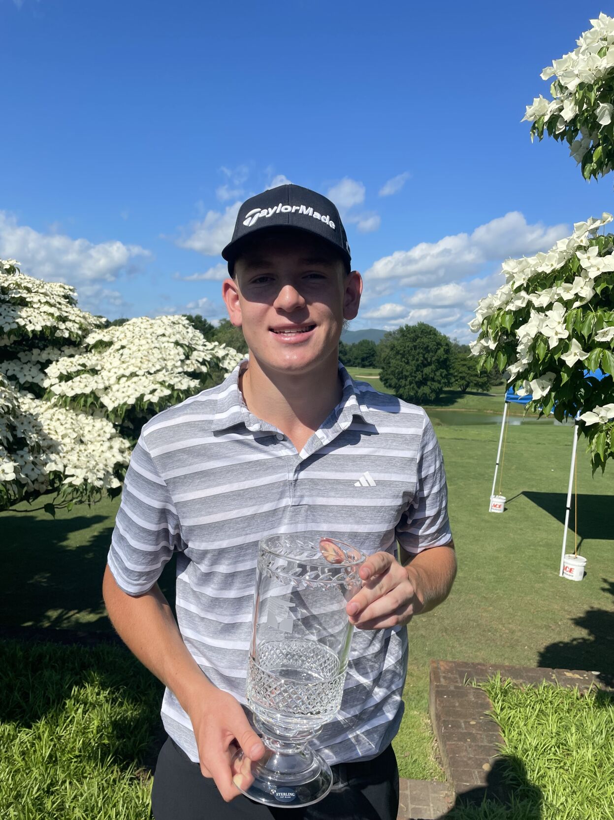 Reilly rallies to edge Lee to win Scott Robertson Memorial title