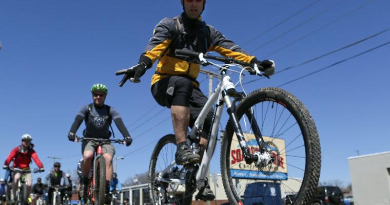 allowing cyclists to roll through stop signs