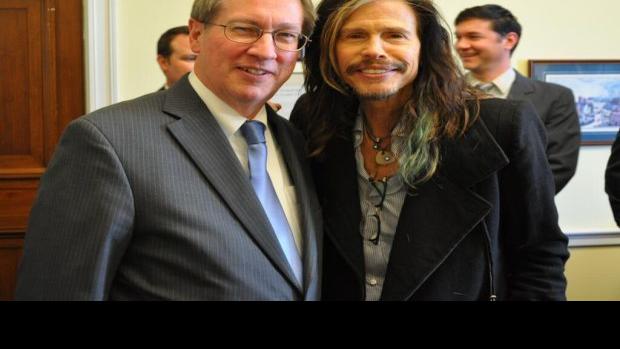 Our view: Why Goodlatte is shaking hands with Steven Tyler | Editorials ...
