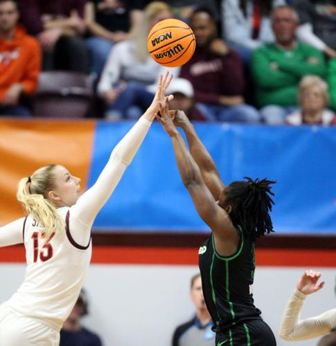 Virginia Tech freshman Clara Strack enters transfer portal