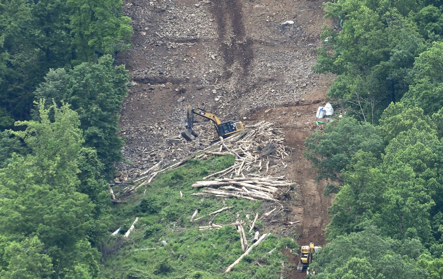 Mountain Valley Pipeline resumes work on steep slopes in Roanoke area