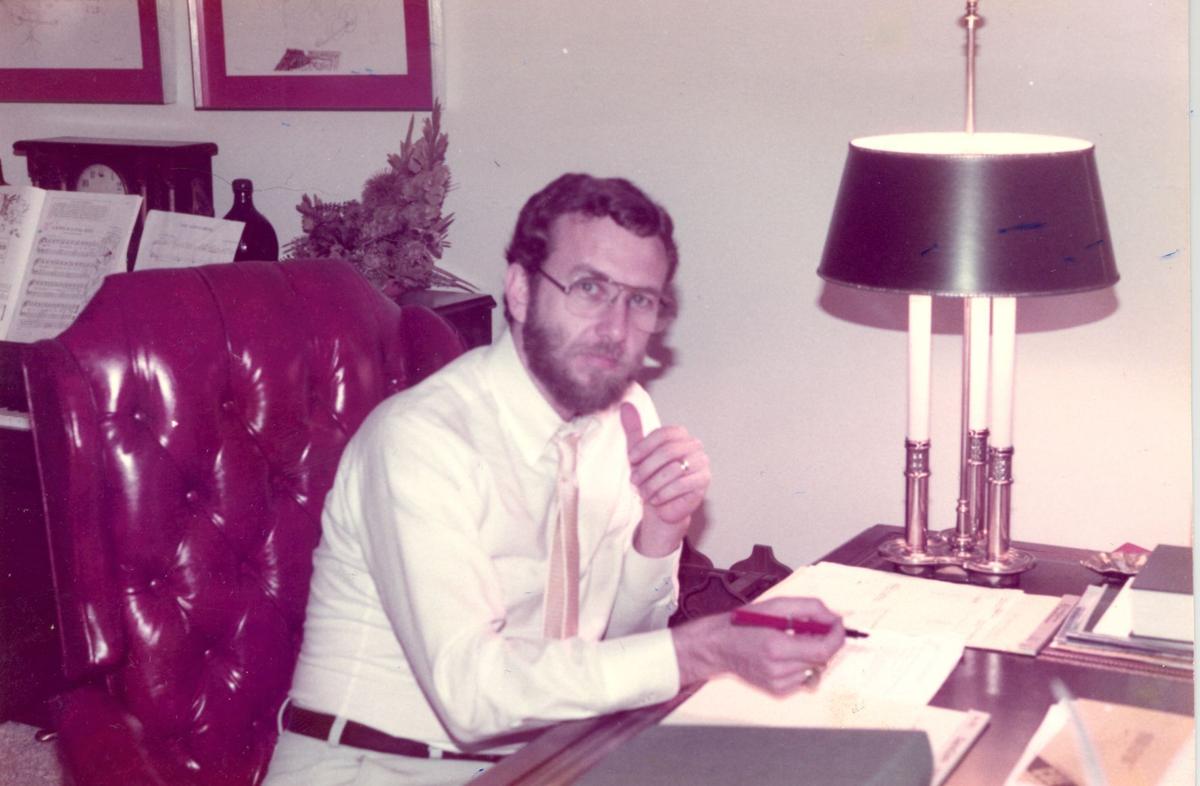 Richard Shelly leaves legacy as founding director of governor's school
