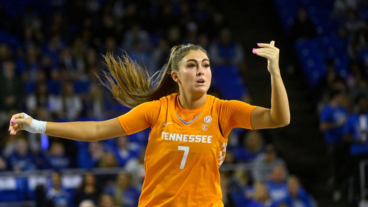 Virginia Tech women's basketball adds transfer Lauren Hurst
