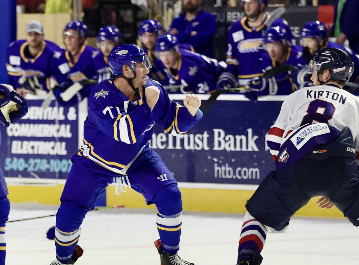 McFarling: Fists a-flyin', Vella emerges as Roanoke's 'unsung hero'