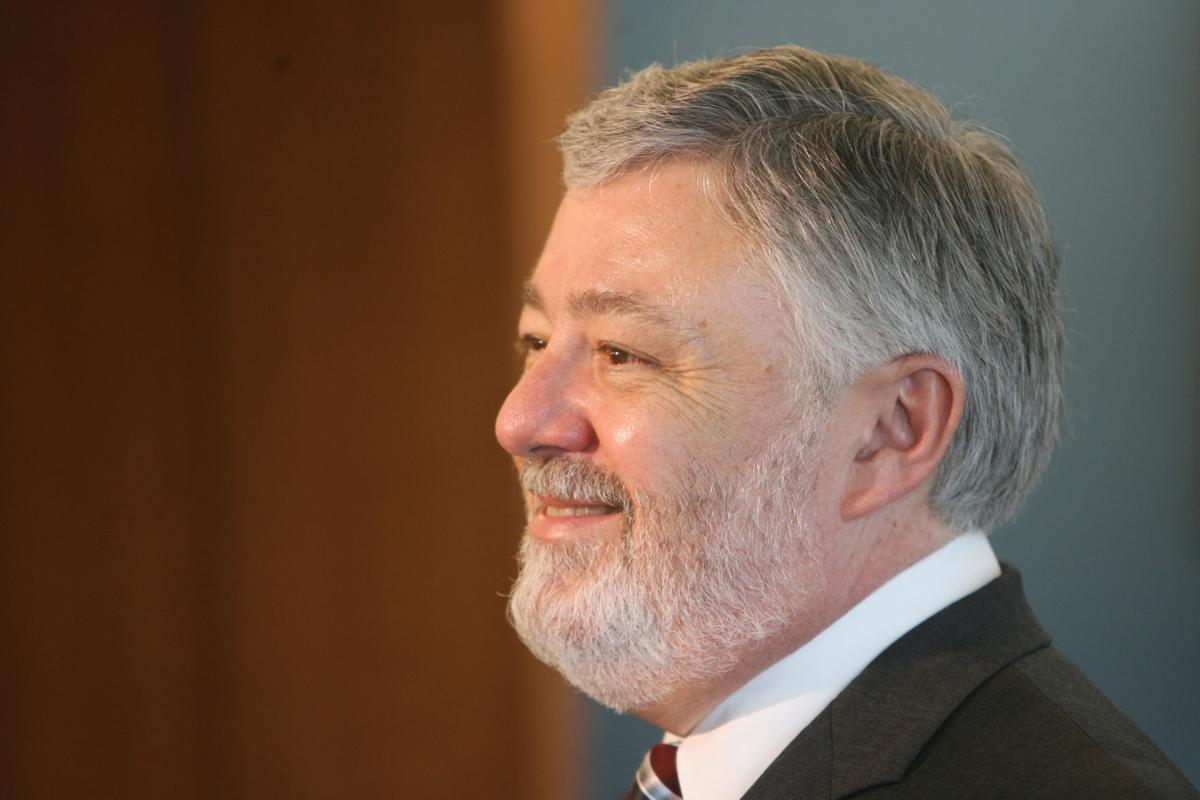 Dr. Edward Murphy, former Carilion CEO, dies