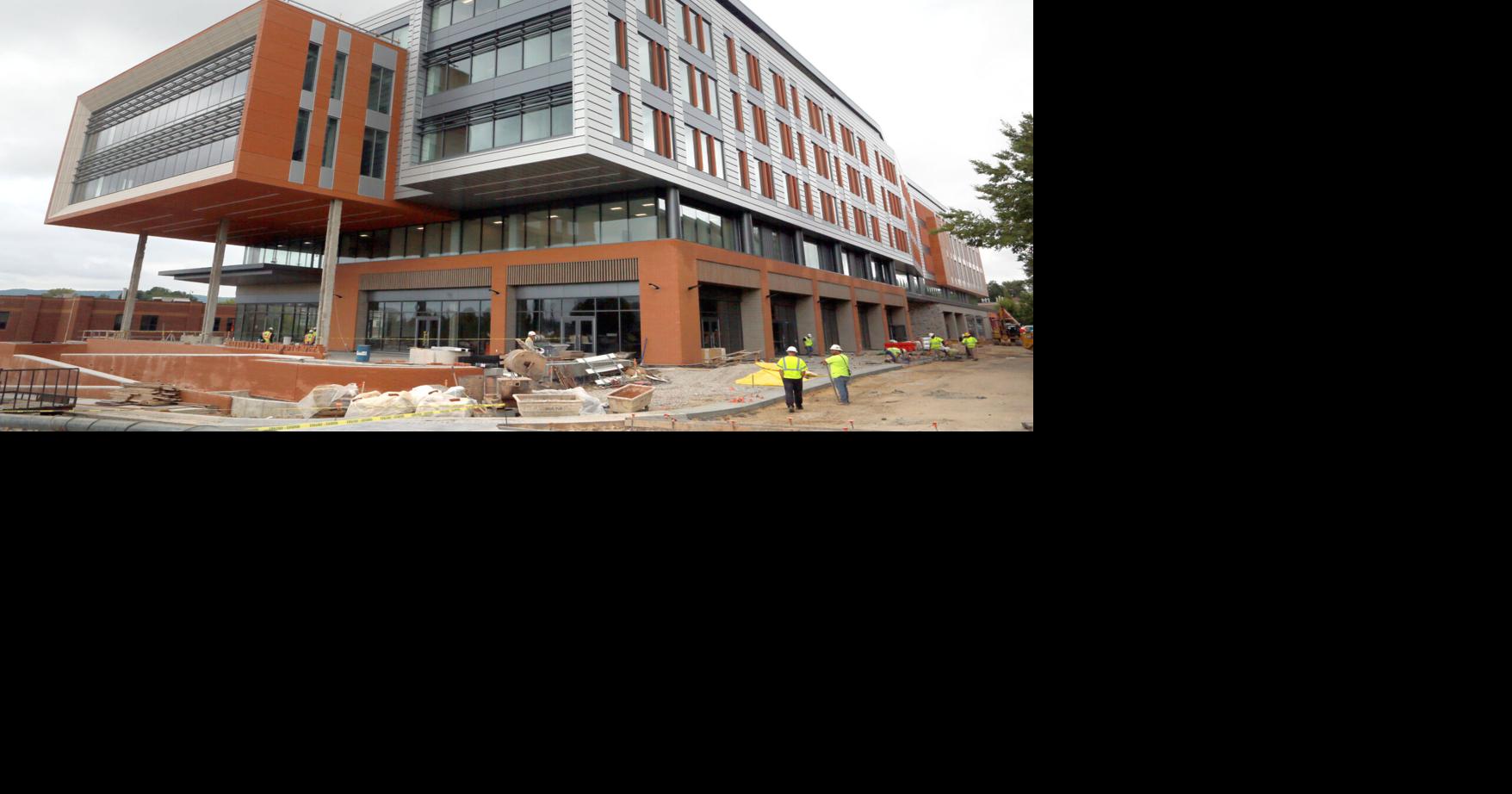 Gilbert Place construction continues toward 2023 retail, restaurants