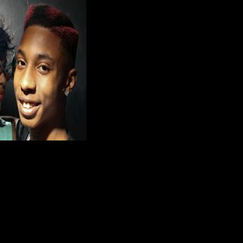 Exhibit braids hair and history