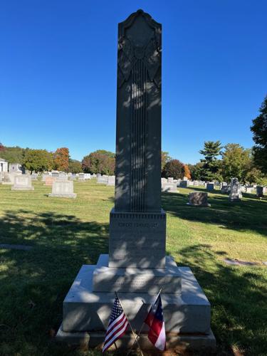 Annual walk brings history buffs to Roanoke's Evergreen Burial Park