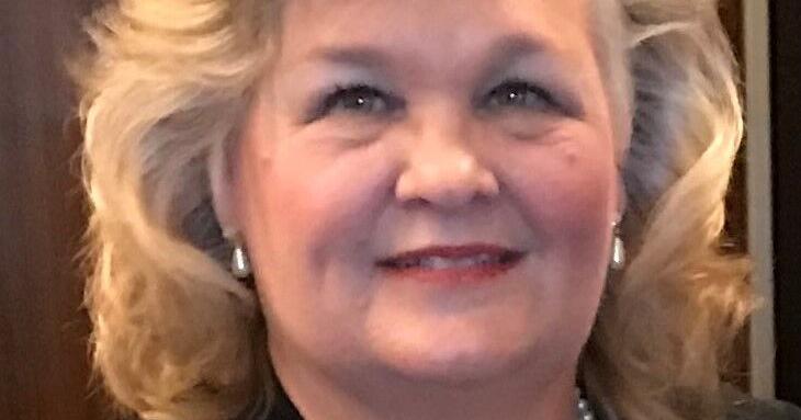 Longtime Roanoke treasurer to retire