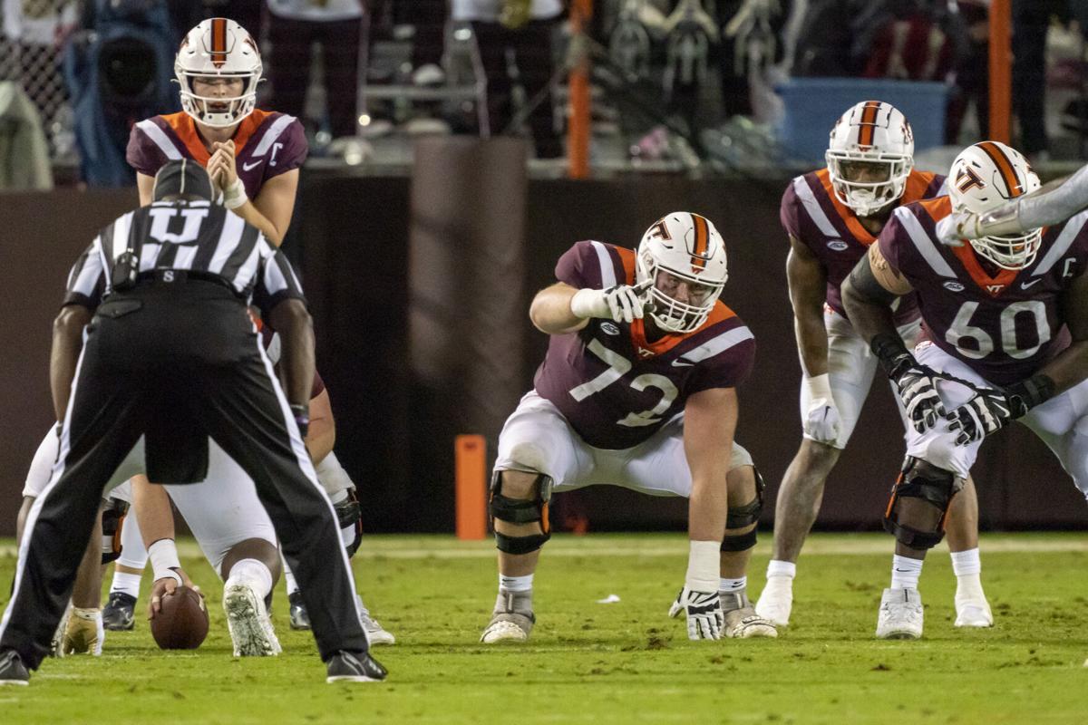 Hanson announces medical retirement from football