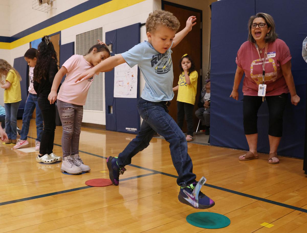 'Energy Bus' book inspires Rocky Mount Elementary students