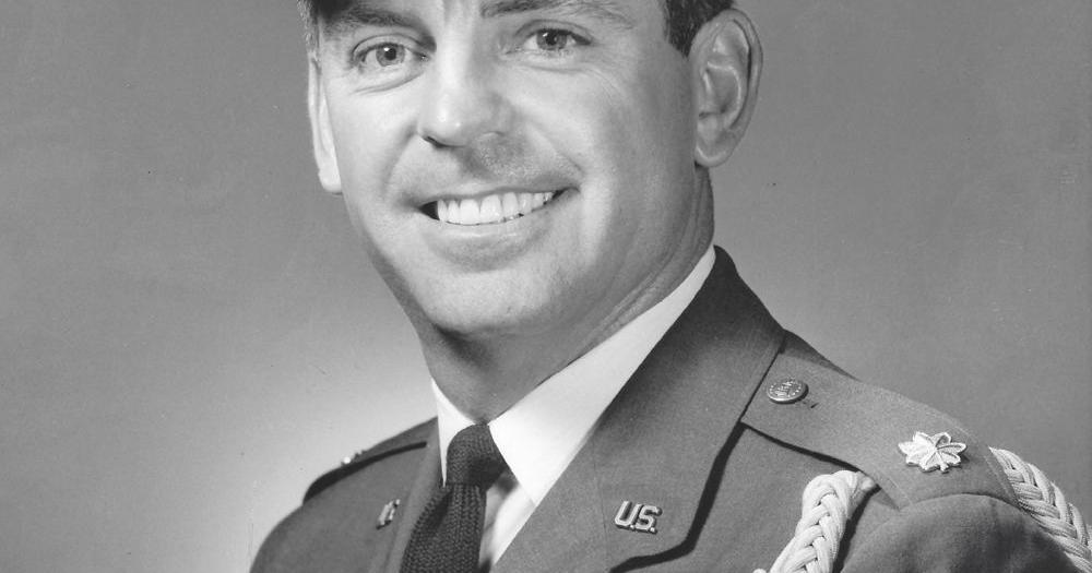 Greer, Donald Edward