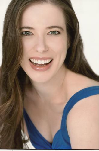 Actress Heather Massie brings her one-woman play to her hometown