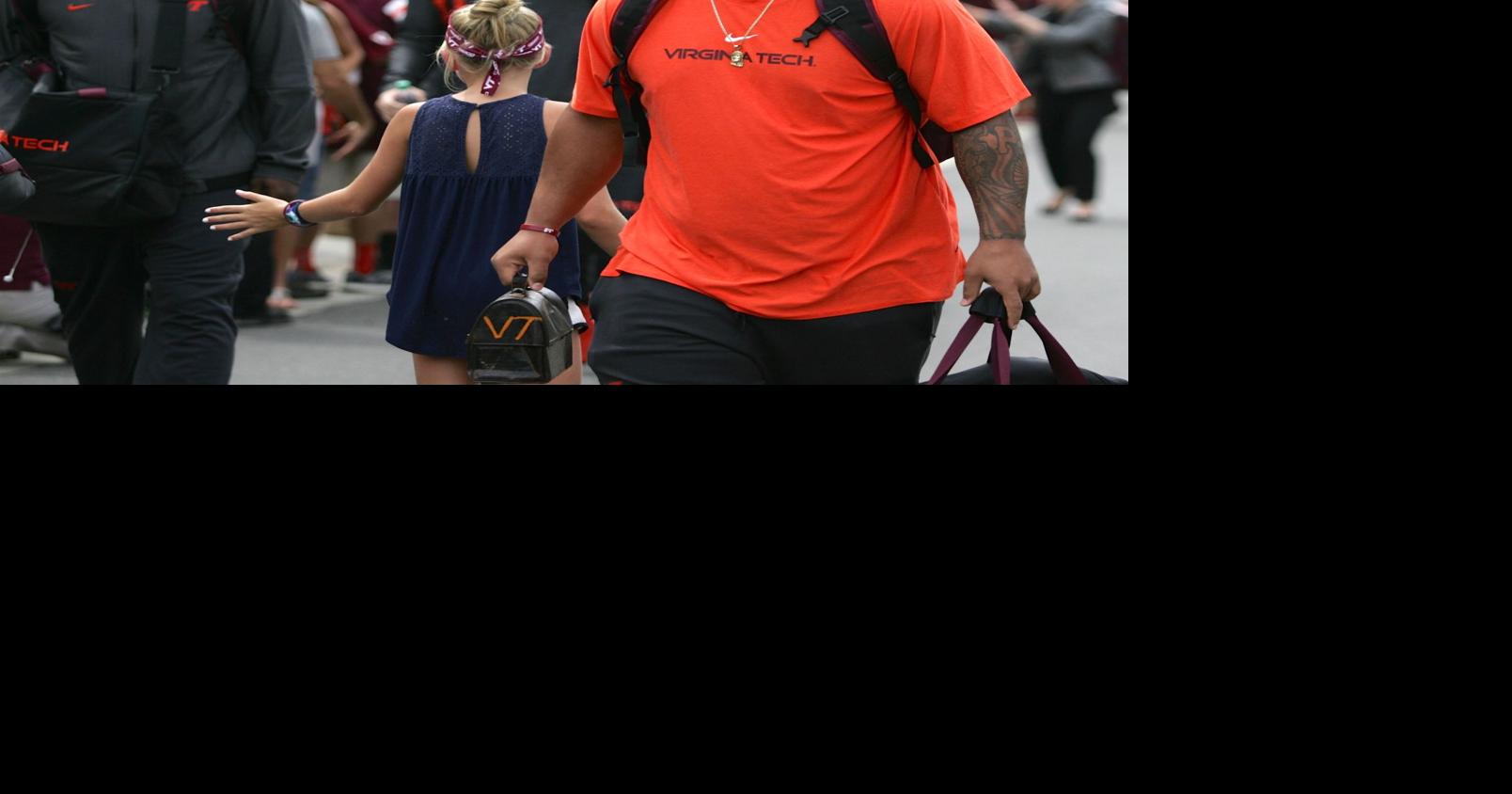 Defensive tackle Ricky Walker injured in first half against William and ...