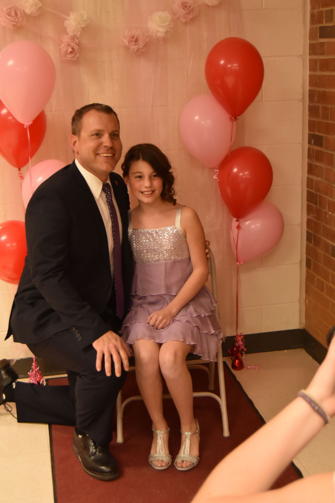 Oak Grove students dance the night away during annual Father Daughter ...