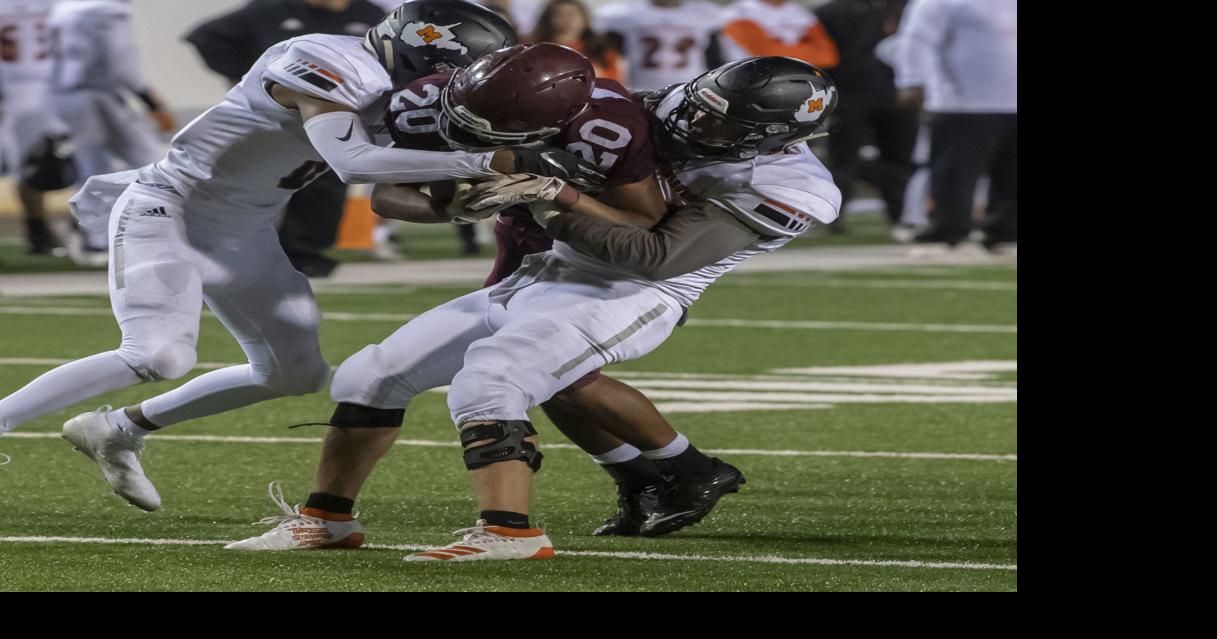 H.S. football: West Virginia powerhouse tops Salem for 50th straight win